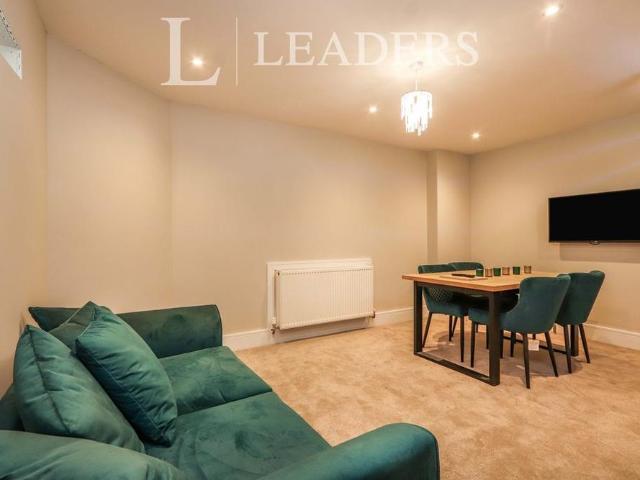 1 bedroom house to rent