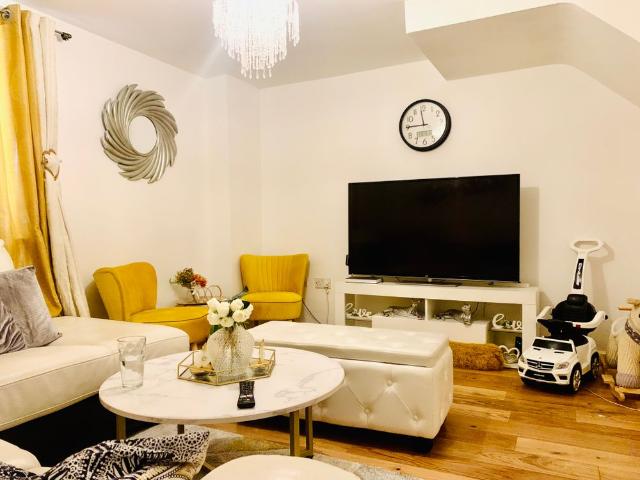 1 bedroom house to rent