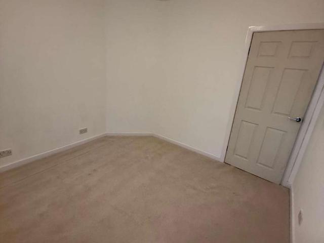 1 bedroom house to rent