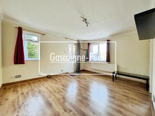 1 bedroom house to rent