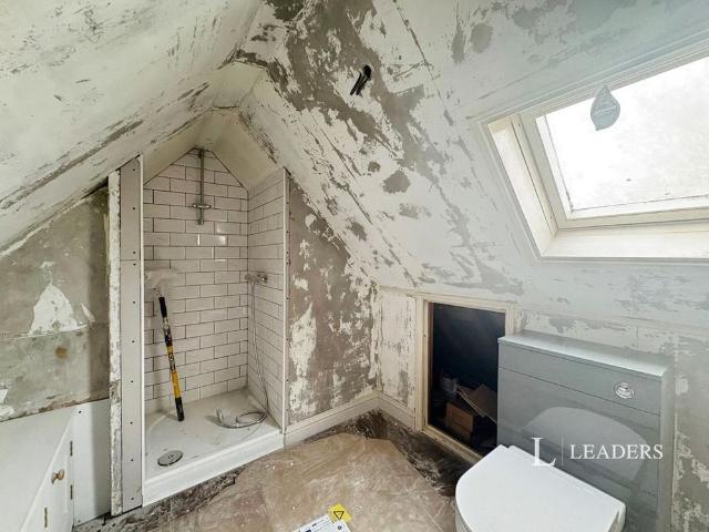 1 bedroom house to rent