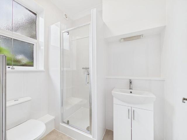 1 bedroom house to rent