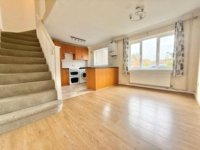 1 bedroom house to rent