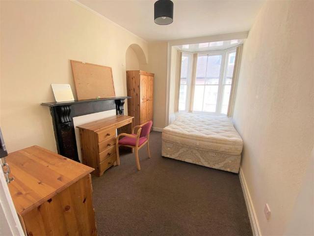 1 bedroom house to rent
