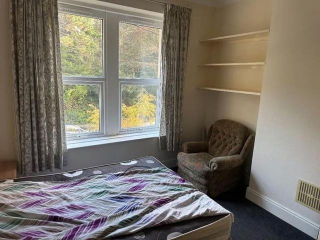 1 bedroom house to rent