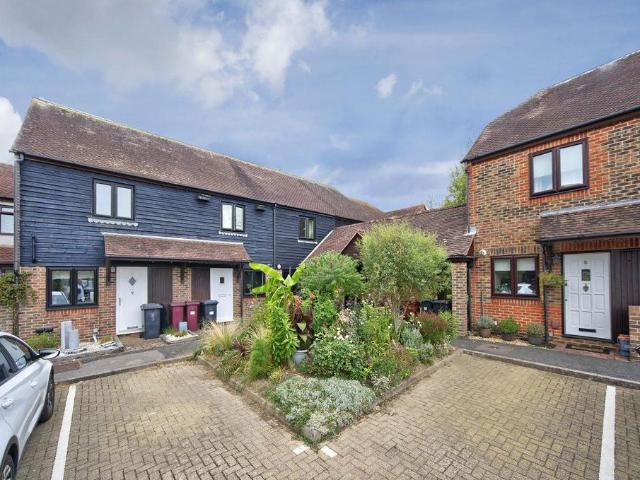 1 bedroom house to rent
