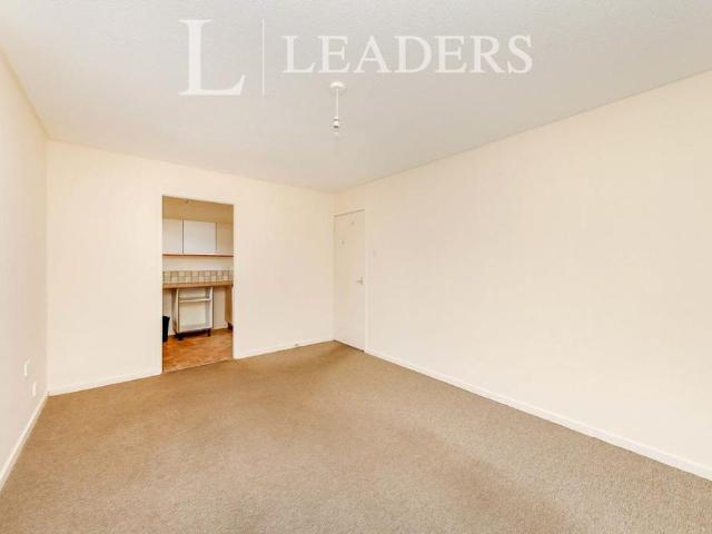 1 bedroom house to rent