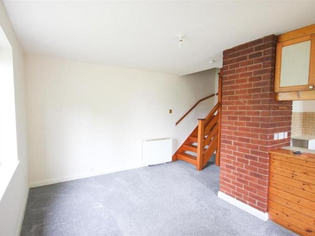 1 bedroom house to rent
