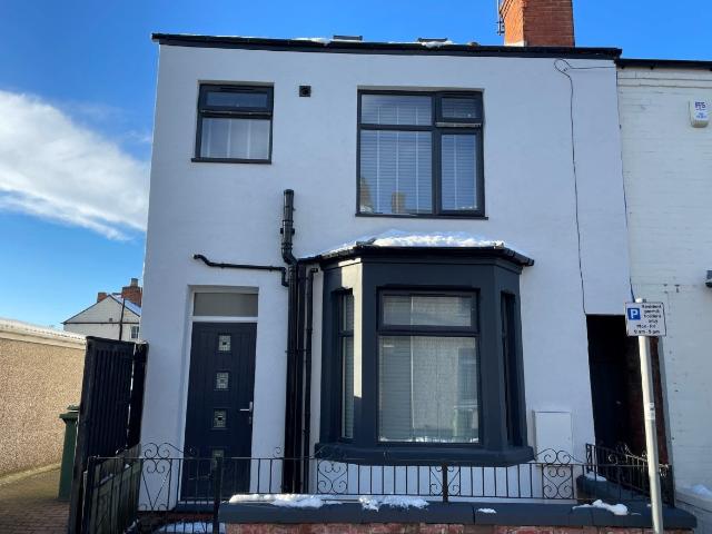 1 bedroom house share to rent