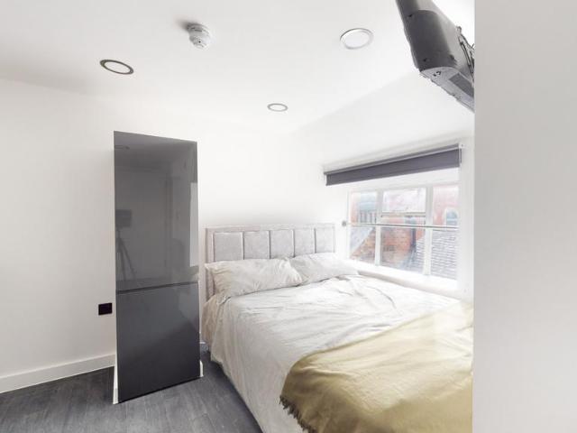 1 bedroom house to rent