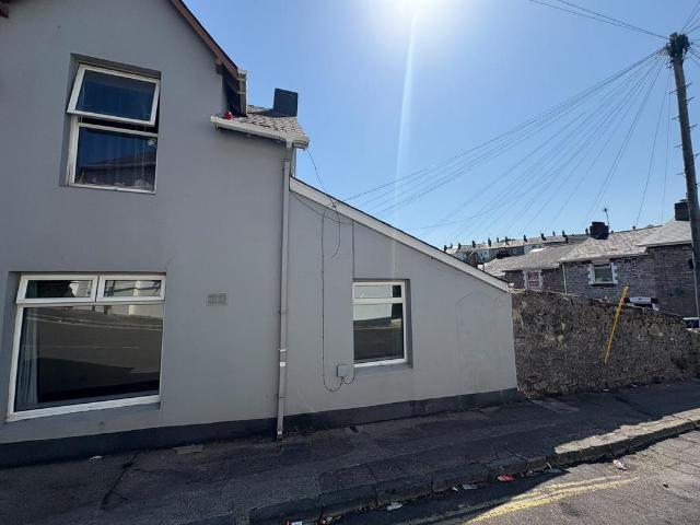 1 bedroom house to rent