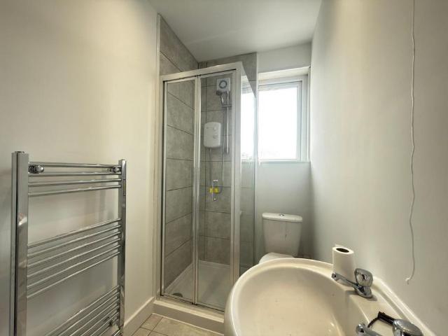 1 bedroom house to rent