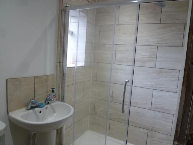 1 bedroom house to rent