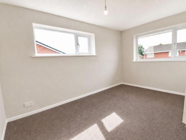 1 bedroom house to rent