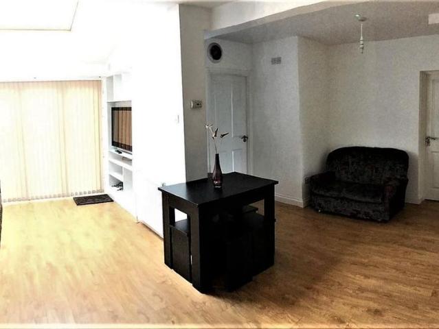 1 bedroom house to rent