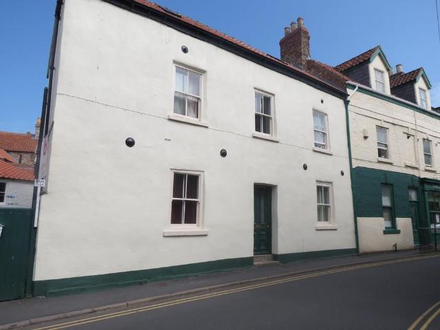 1 bedroom house to rent