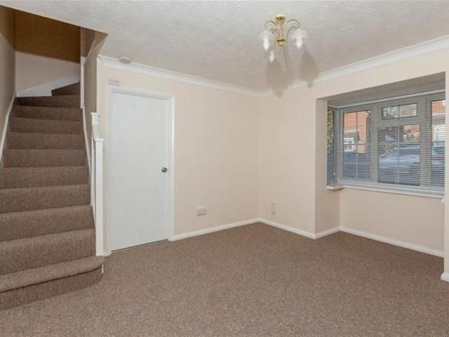 1 bedroom house to rent