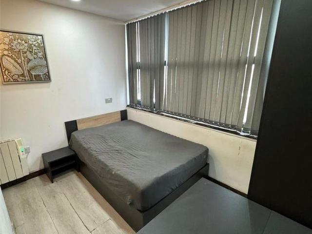 1 bedroom house to rent