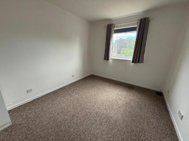 1 bedroom house to rent