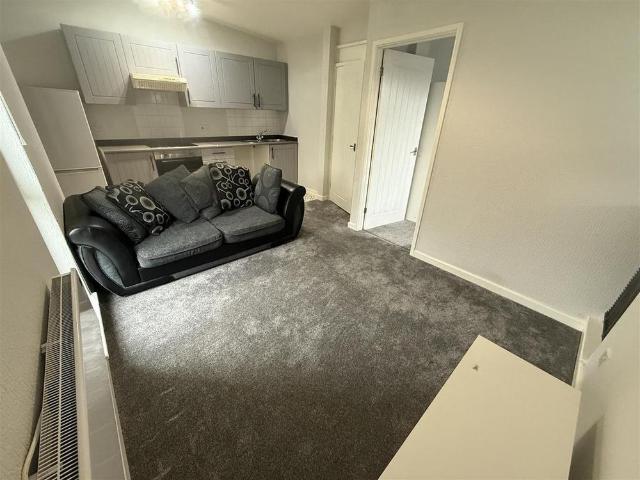 1 bedroom house to rent