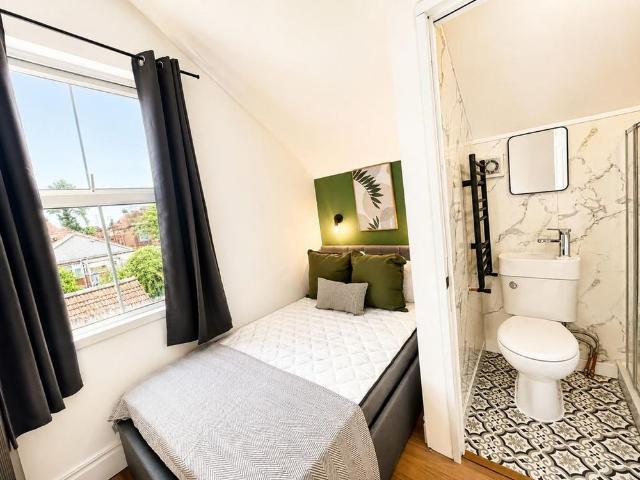1 bedroom house to rent