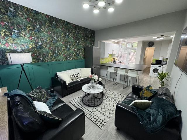 1 bedroom house to rent