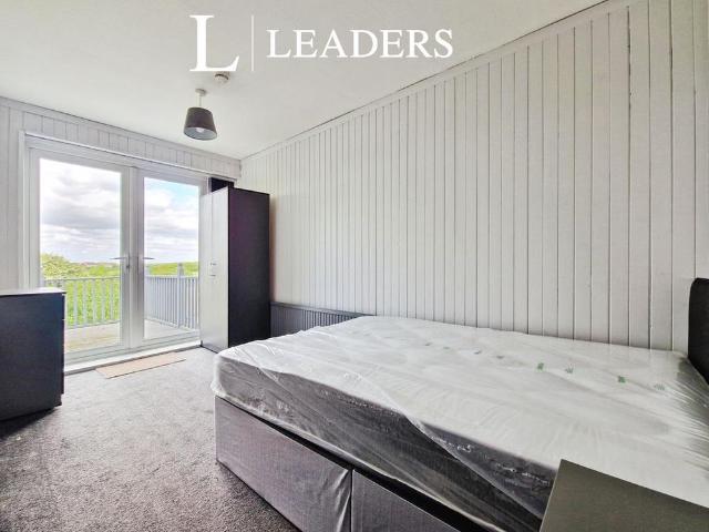 1 bedroom house to rent