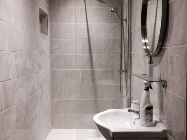 1 bedroom house to rent