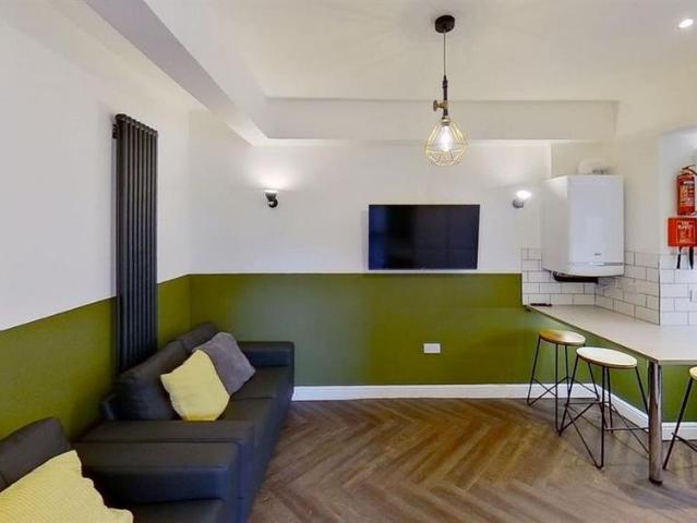 1 bedroom house to rent