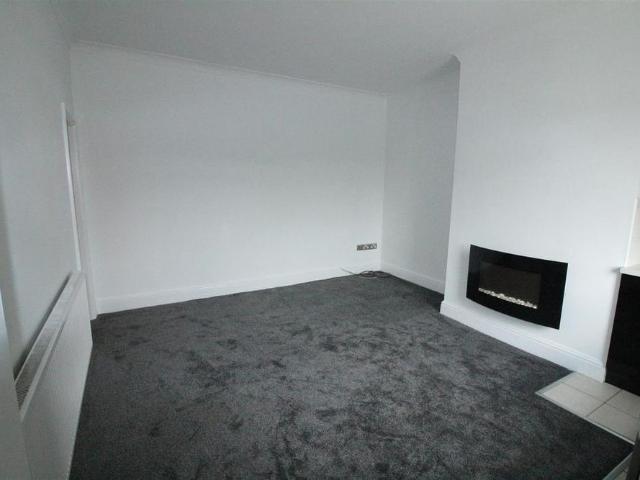 1 bedroom house to rent