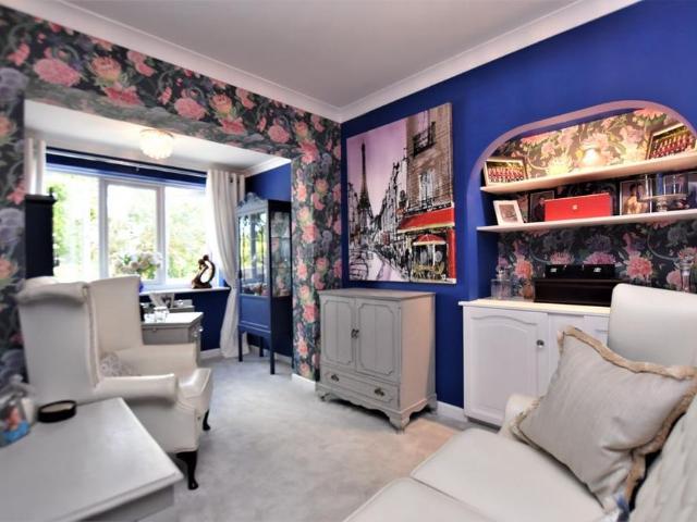 1 bedroom house to rent