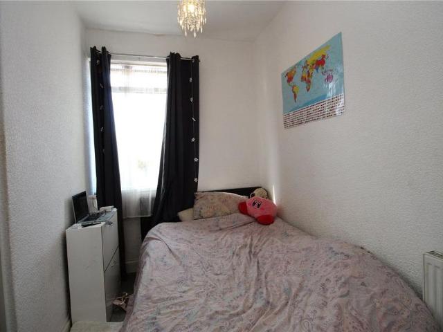 1 bedroom house to rent