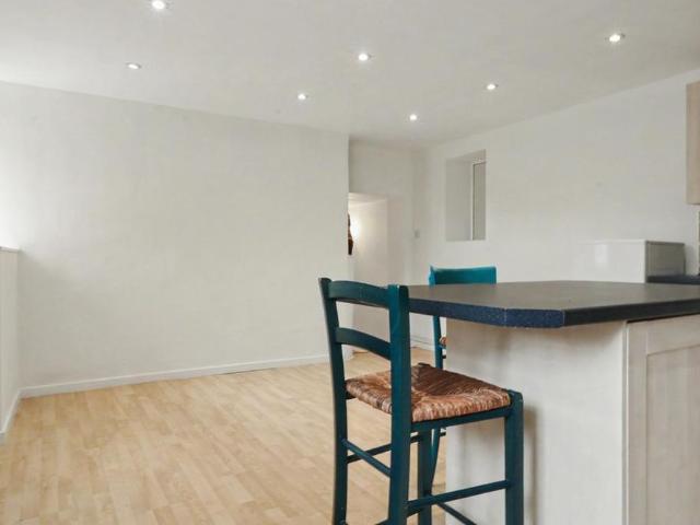 1 bedroom house to rent