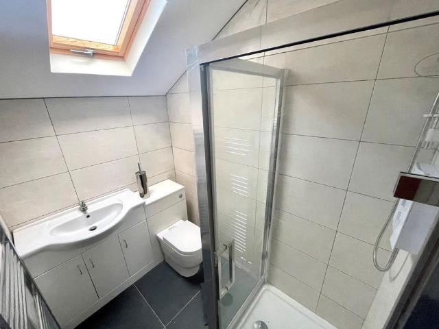 1 bedroom house to rent