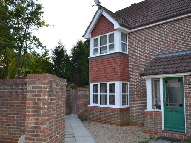 1 bedroom house to rent