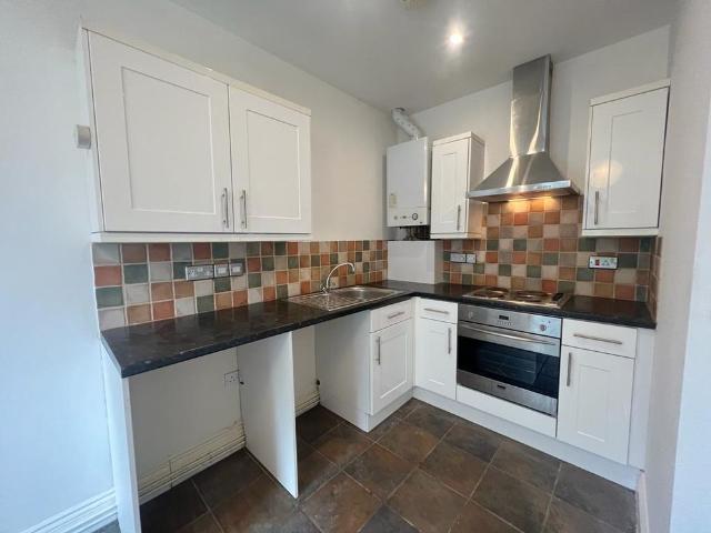 1 bedroom house to rent