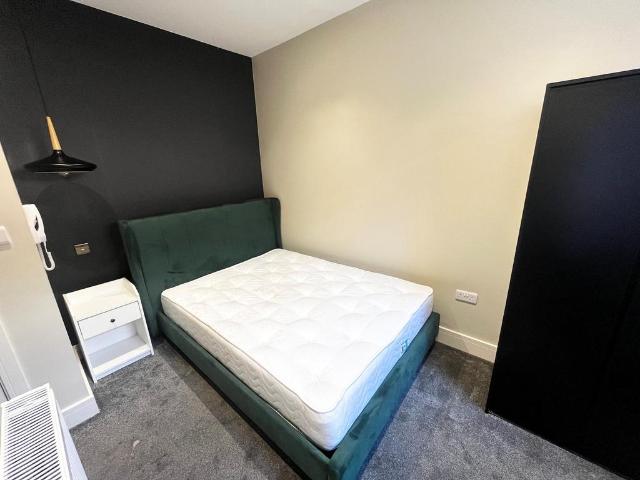1 bedroom house to rent