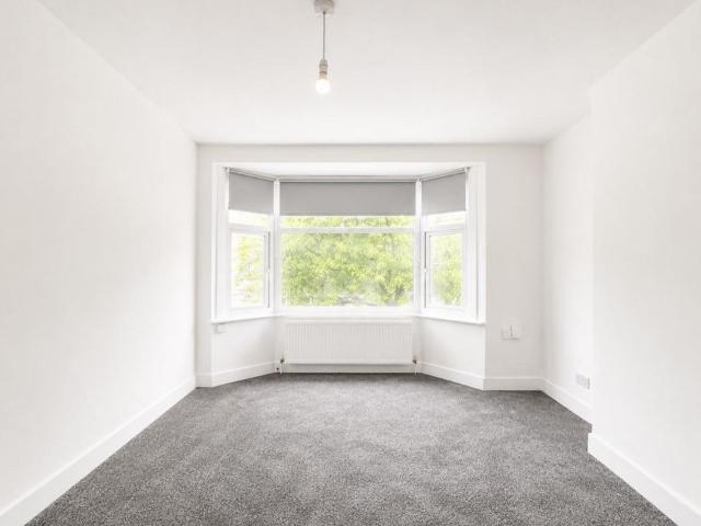 1 bedroom house to rent