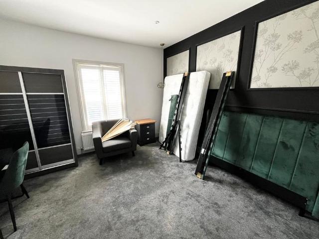 1 bedroom house to rent