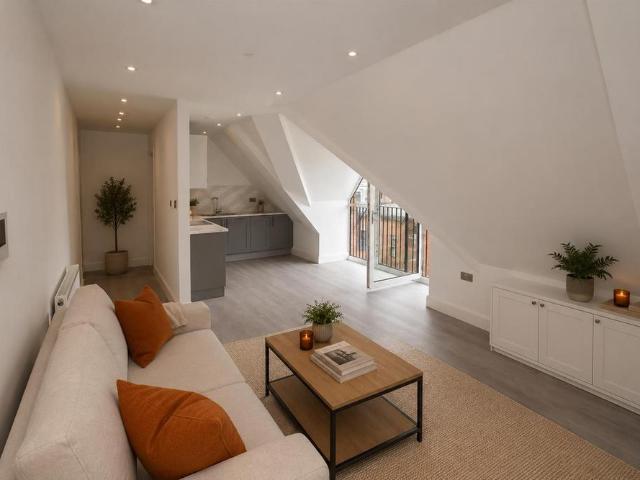 1 bedroom house to rent