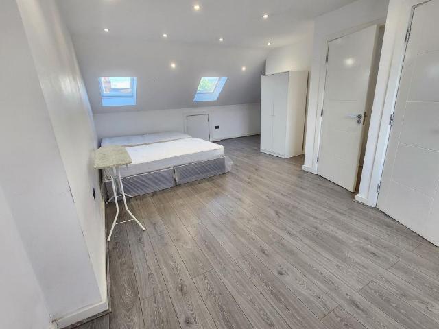 1 bedroom house to rent