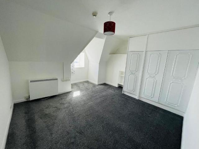1 bedroom house to rent