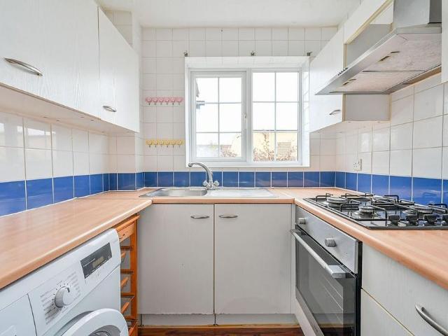 1 bedroom house to rent