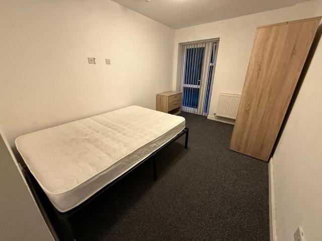 1 bedroom house to rent