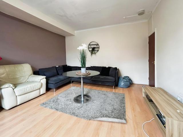 1 bedroom house to rent