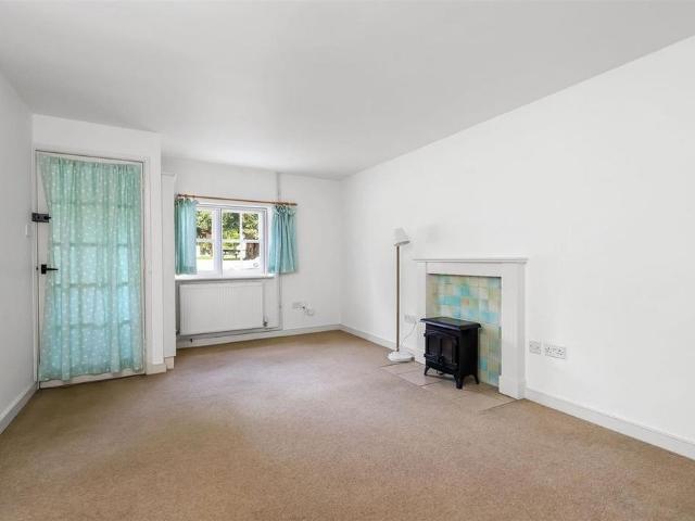 1 bedroom house to rent