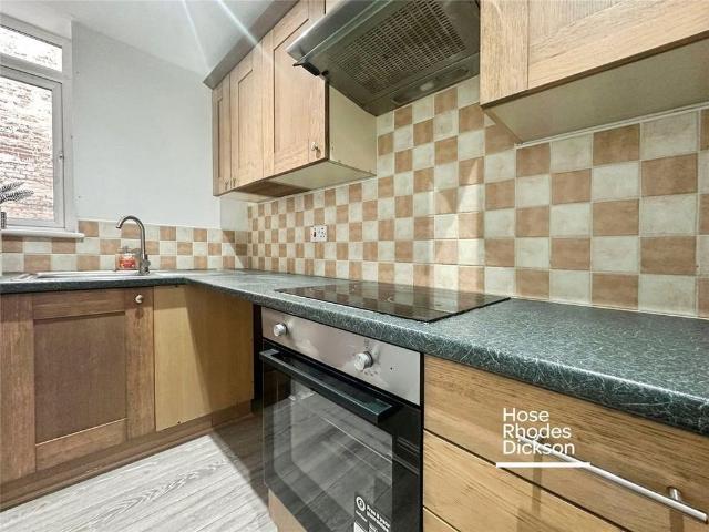 1 bedroom house to rent
