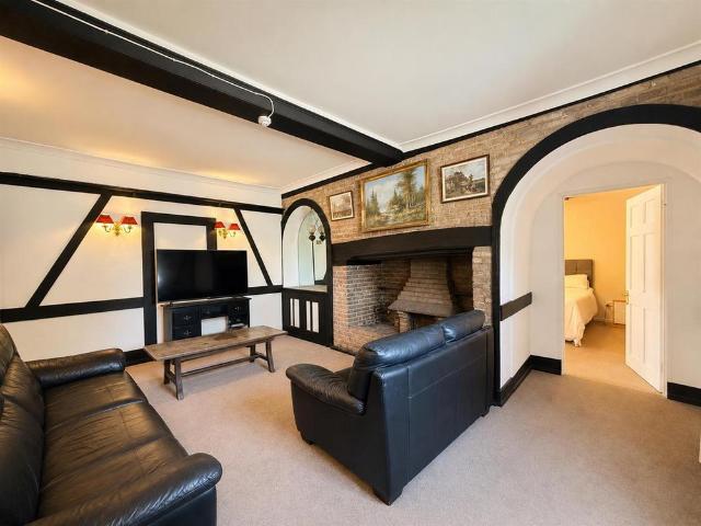 1 bedroom house to rent