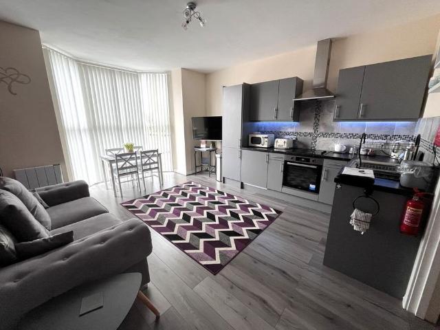 1 bedroom house to rent