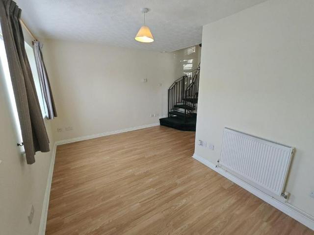 1 bedroom house to rent